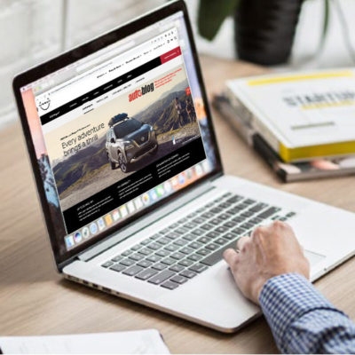 Autoblog Logo and Accolade Licensing - PARS